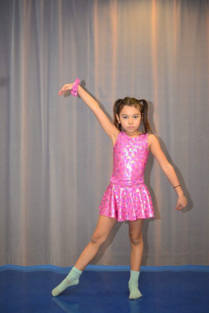 Pictures from the Holiday Recital 2023 – Bam Studio